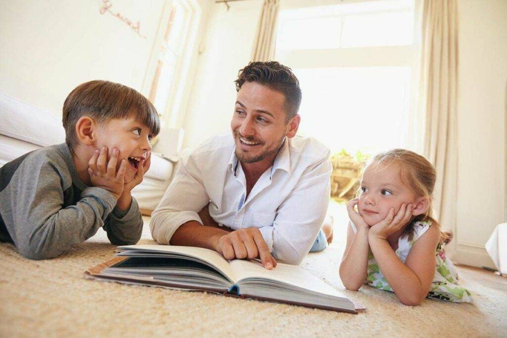 Comment raconter une histoire aux enfants ? Conseils pratiques